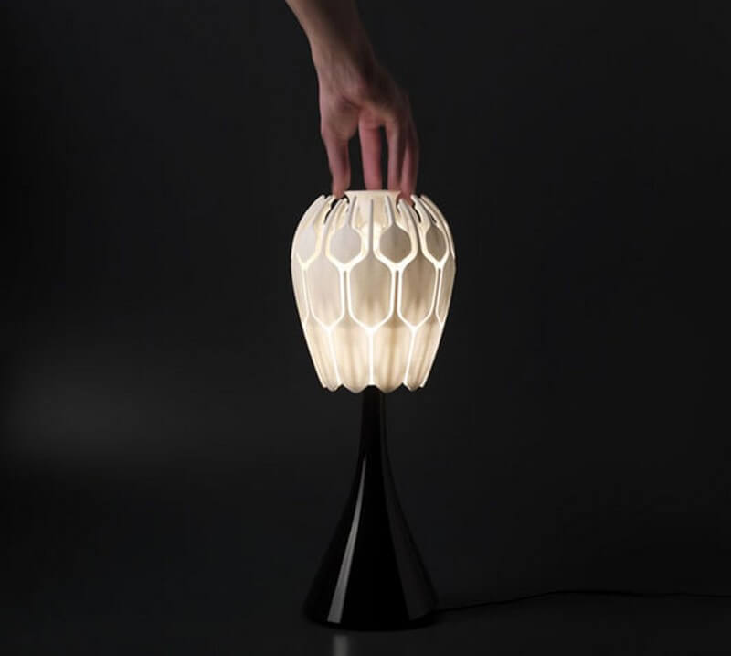 3D Printed Bloom Lamp - Parametric House