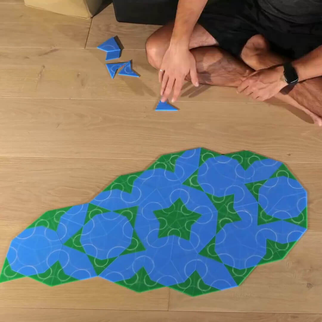 Penrose Tiling - Parametric House