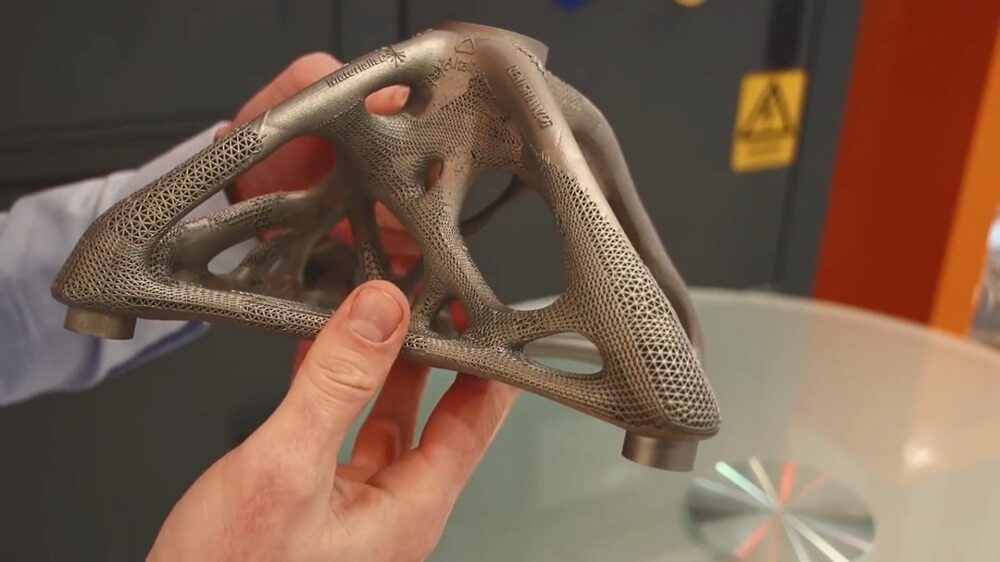 Spider Bracket Structure - Parametric House