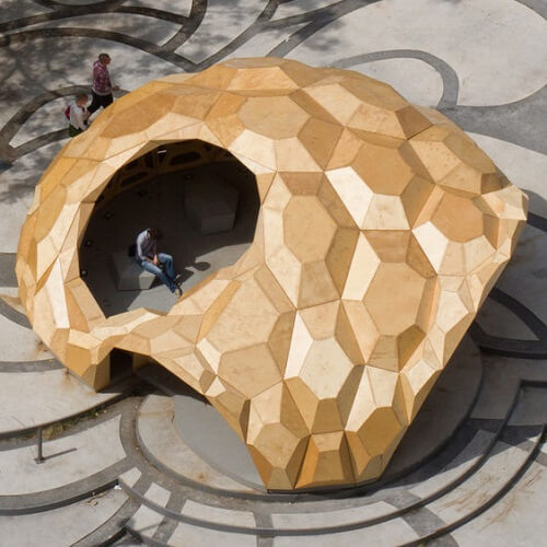 Robotic Fabrication in Wood - Parametric House